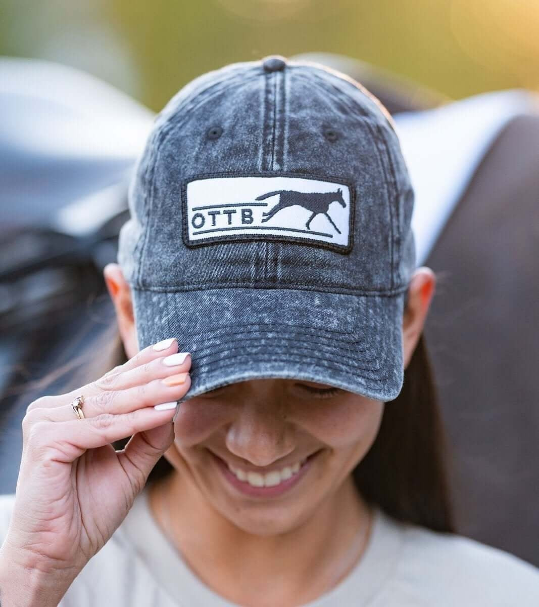 Dapplebay OTTB Barn Hat – HorseLoverZ